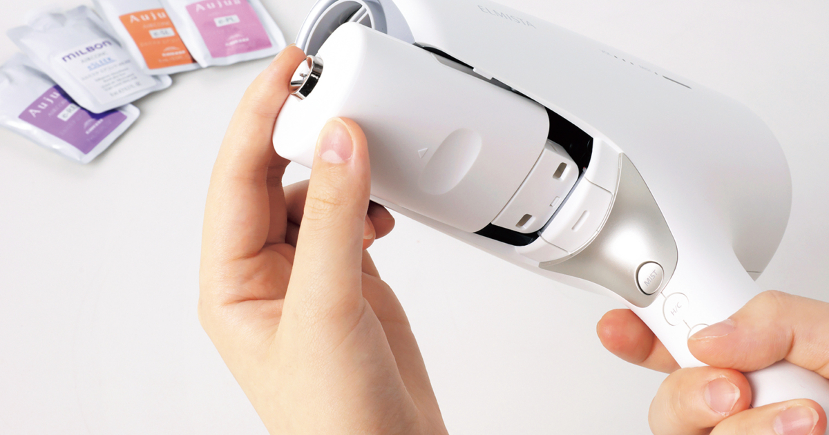 【今はドライヤーから美容液が出る！？】最新＆最旬の美家電がすごすぎる！ | 美ST ONLINE