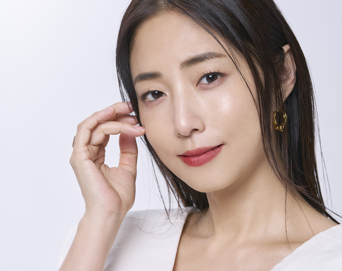 ピープル | 美ST ONLINE | 一生元気に！美しく輝く大人の美容メディア